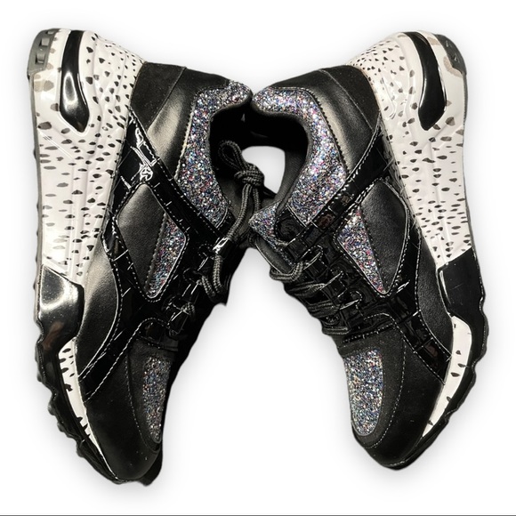 Steve Madden | Shoes | Steve Madden Low Boomer Sneakers Glitter Wedge ...